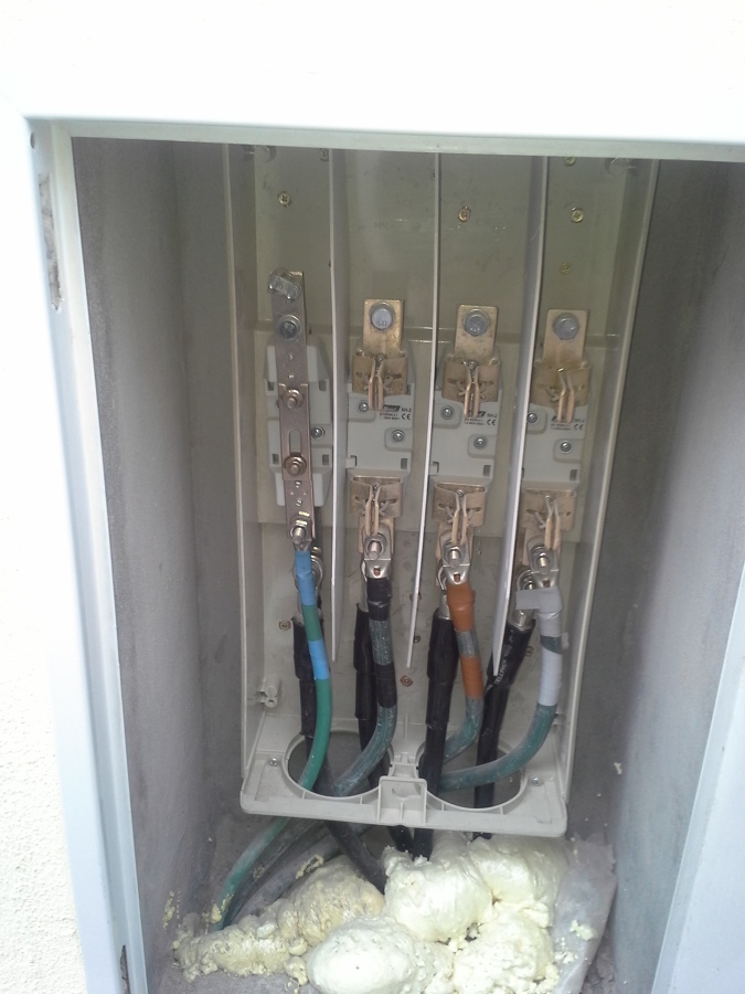 Foto: Caja de Acometida de Satelu Montajes Electricos #1575579 ...