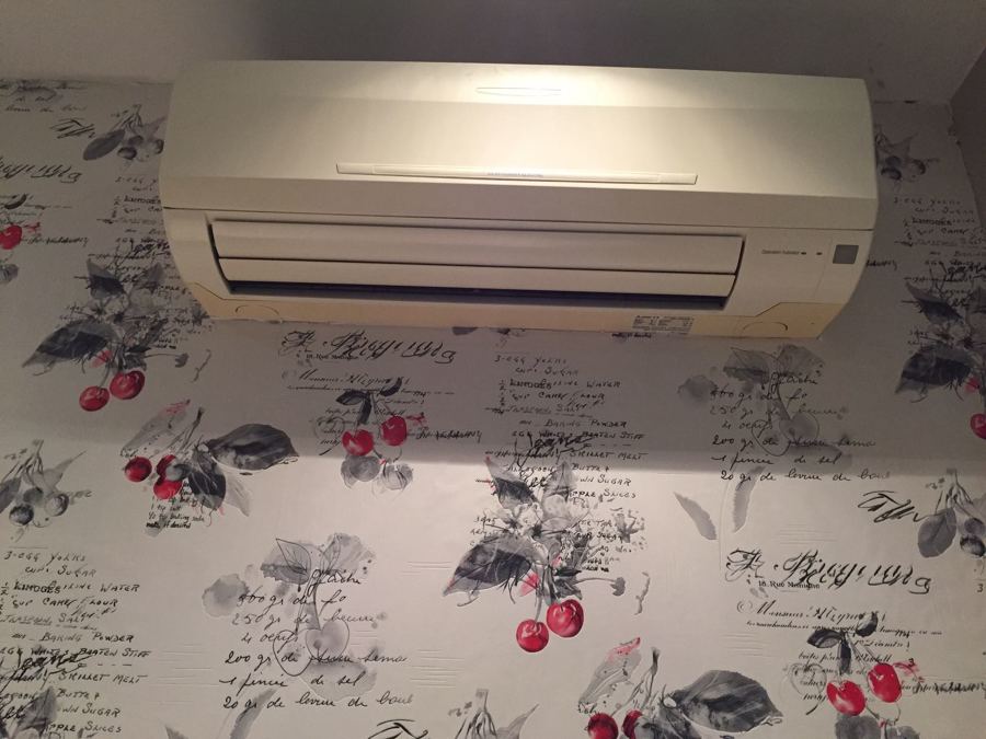 Foto: Aire Acondicionado Detalle Papel Pintado de PINDEC OBRAS Y ...
