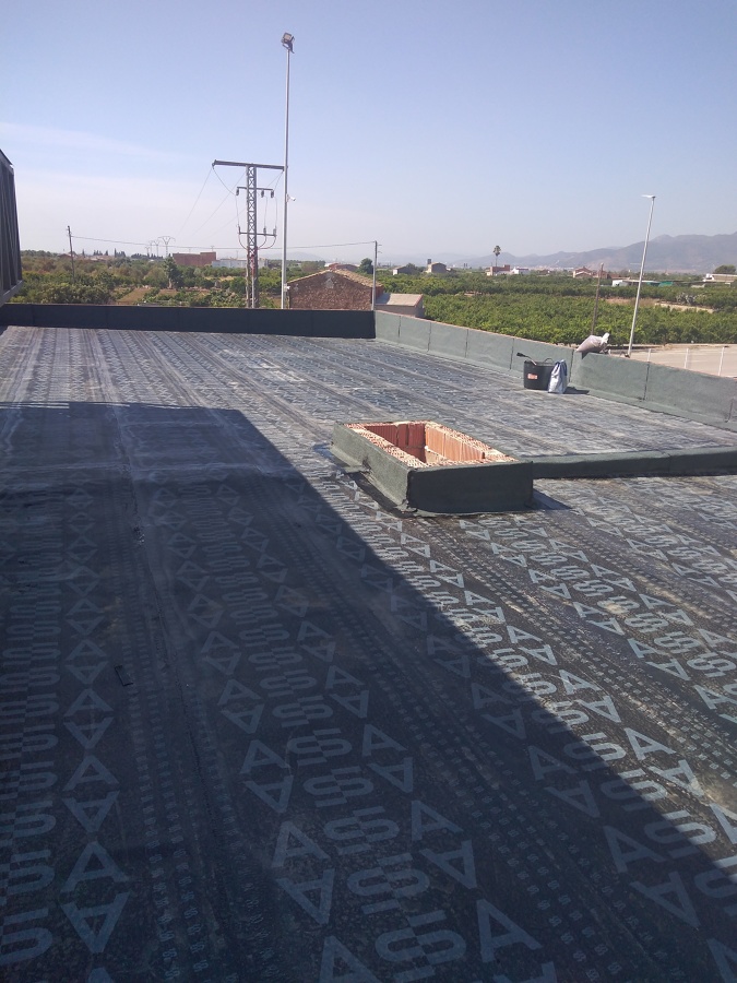 Foto: Impermeabilizacion de Cubierta Invertida en Obra Nueva de ...