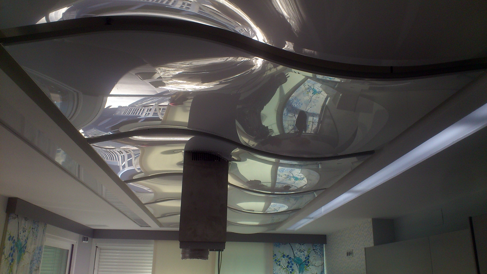 Foto: Isla Techo Tensado. de Ek Techos Tensados #344713 - Habitissimo