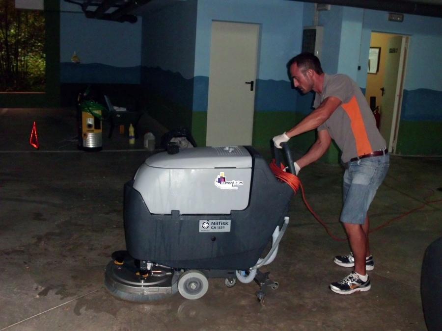 Foto: Limpieza de Aparcamientos de Ecoimant.com #274924 - Habitissimo