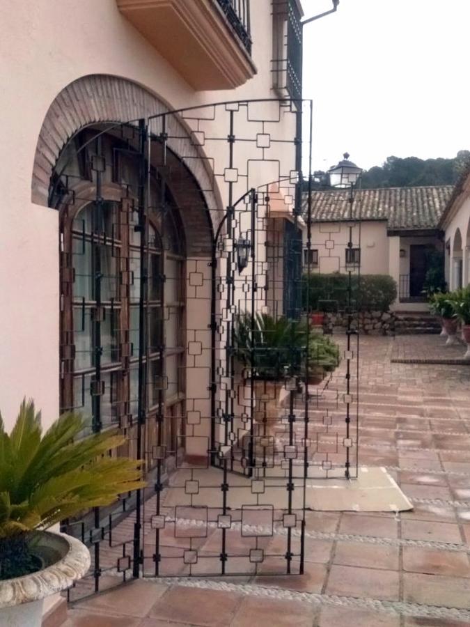 Foto: Puerta Reja de Ruda Carpintería Metálica, Y Reformas. #400086 ...