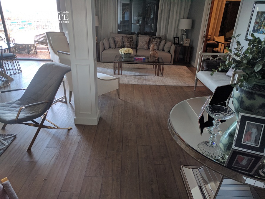 Foto: Parquecite - Quick Step Impressive 1850 de Parquecite SL #1602916 ...