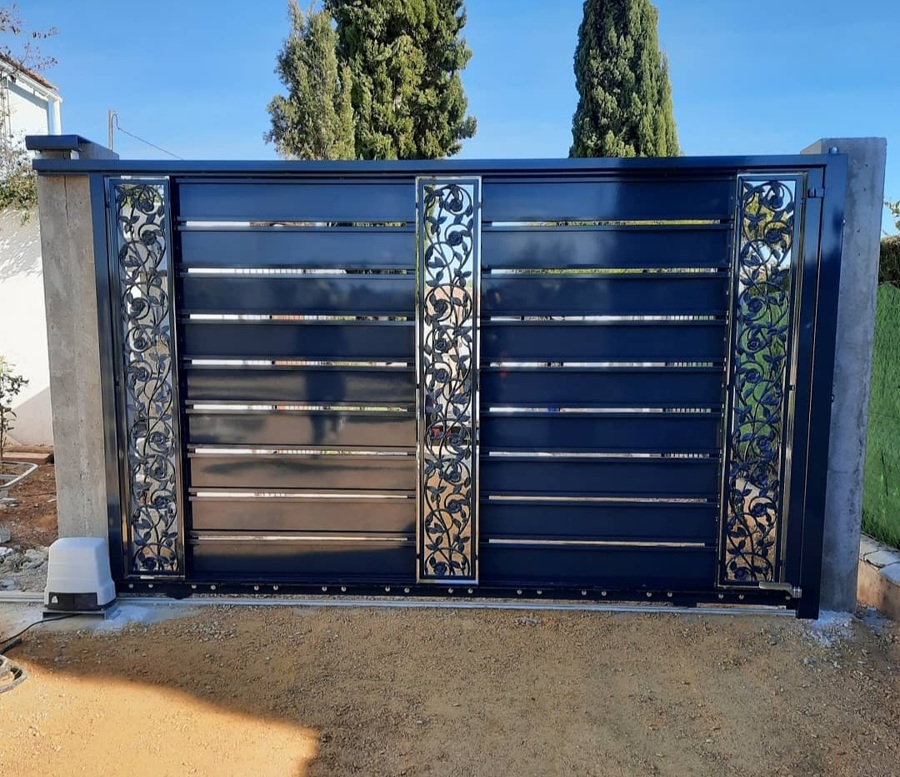 Foto: Puerta Corredera de Diseño en Gris 7016 Brillo Vista Interior de ...