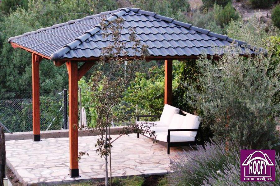 Foto: Teja Plástica Negra de Tejas Roofy #455377 - Habitissimo