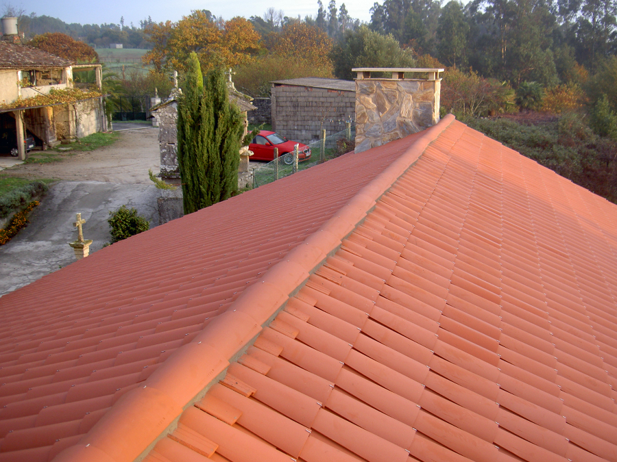 Foto: Tejado en Teja Ceramica Curba de Blycar S.L. #182321 - Habitissimo