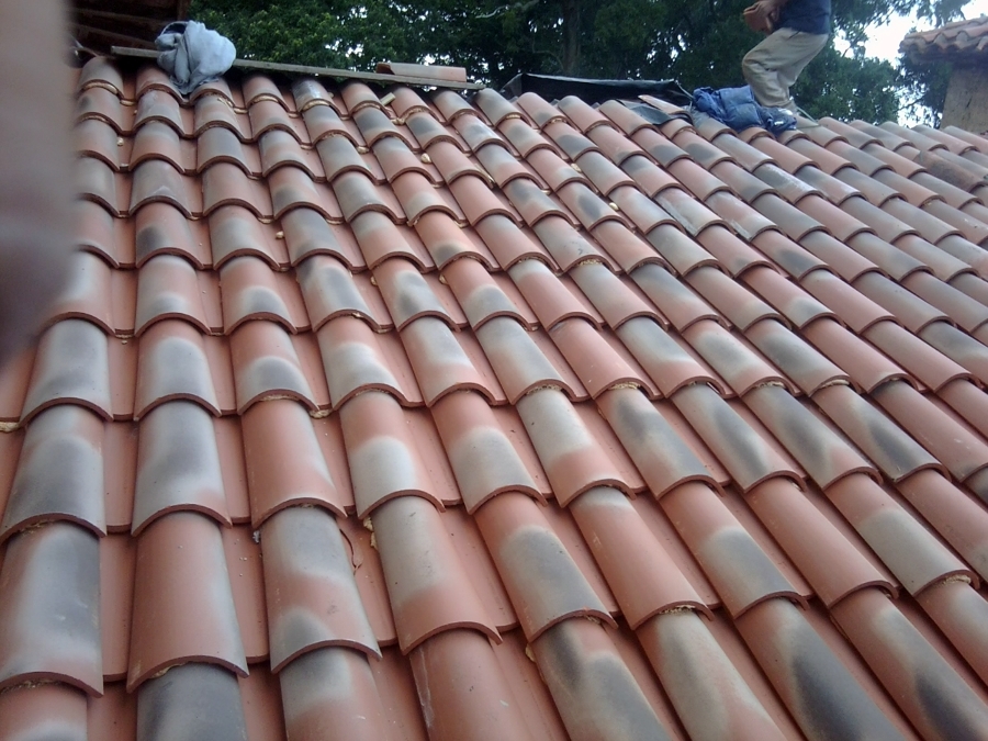 Foto: Tejado Nuevo de Swissbuildin #757248 - Habitissimo