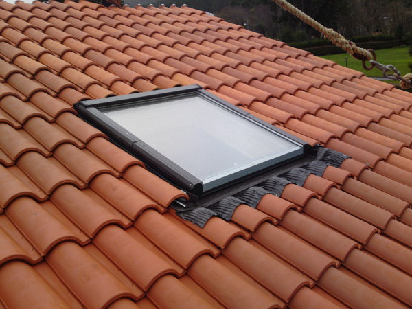 Foto: Remate de Veluxes de Leite Cuervo Arenas S.l #1624486 - Habitissimo