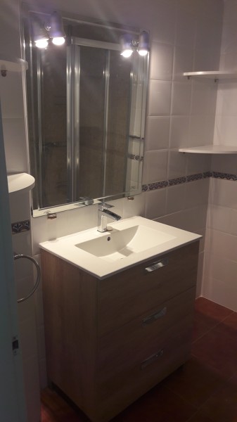 Foto: Instalación Mueble+lavabo de Cable Gestion Comunicaciones Sl ...