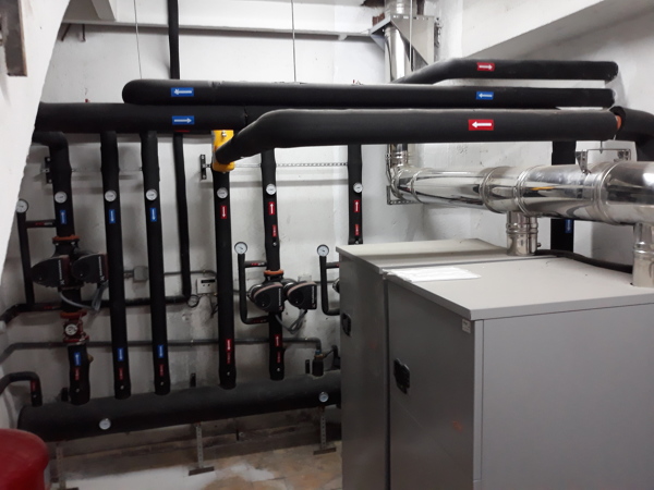 Foto: Cuarto de Calderas 300kW de Artin-Torre Sa #3410957 - Habitissimo