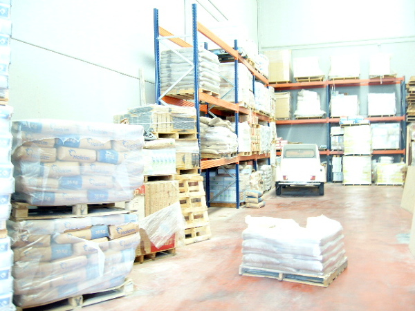 Foto: Nuestro Almacén de Construcción de J.M Montes - Reformas ...