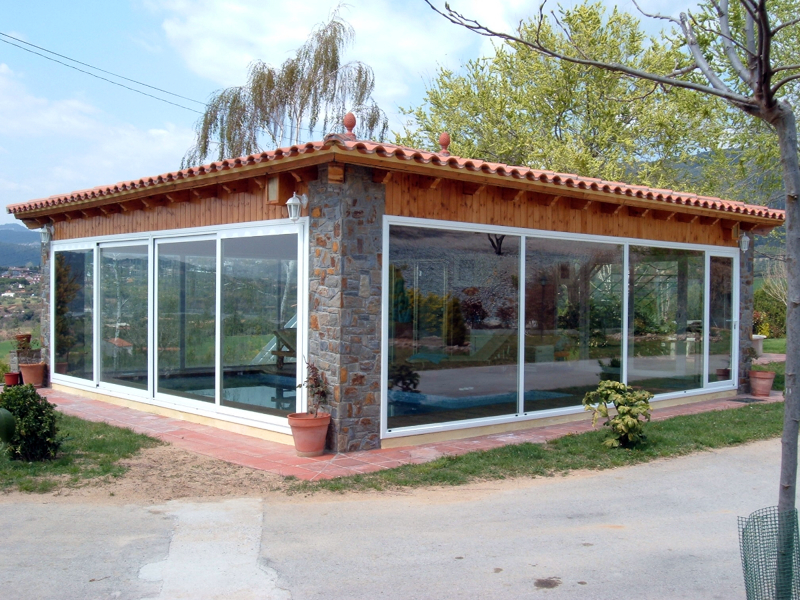 Foto: Anexos y Construcciones Auxiliares de Grup Merin #180851 ...