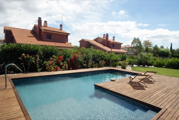Foto: Piscina Exterior de Metric #911349 - Habitissimo