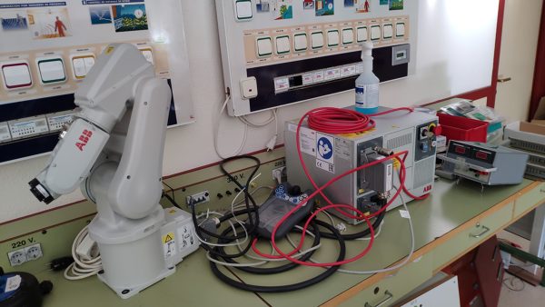Foto: Brazo Robótico Abb de Grupomq #2836391 - Habitissimo