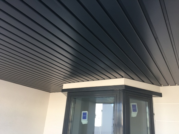 Foto: Techo Lamas Metalicas de Ávila Decoración #2846705 - Habitissimo