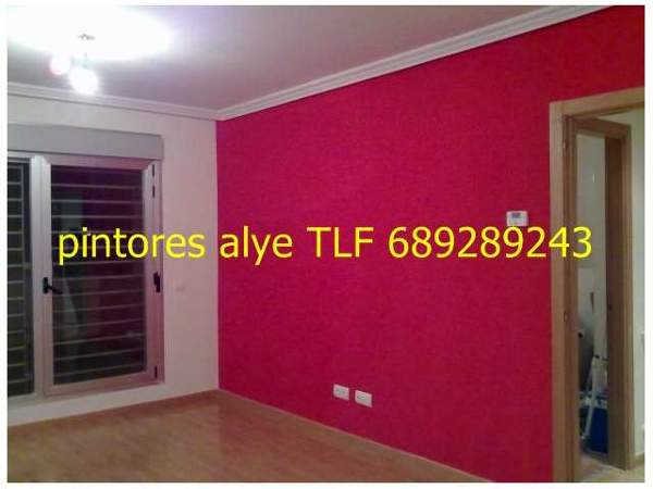 Foto: Pinturas Lisa Rojo de Pintores Alye #240480 - Habitissimo