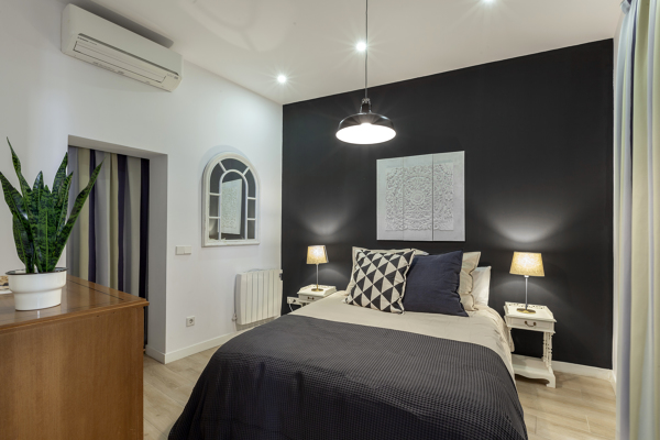 Foto: Dormitorio con Pared en Negro de La Casa de Mi Amiga #2864232 ...