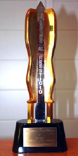 Foto: Premio Cuspide de Davimer B. Fijaciones S.l.u. #297880 - Habitissimo