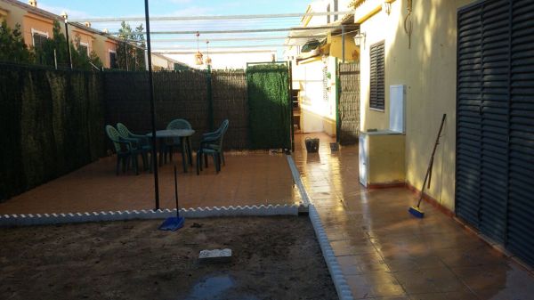 Foto: Reforma Patio de Servicios Generales La Vega #734367 - Habitissimo