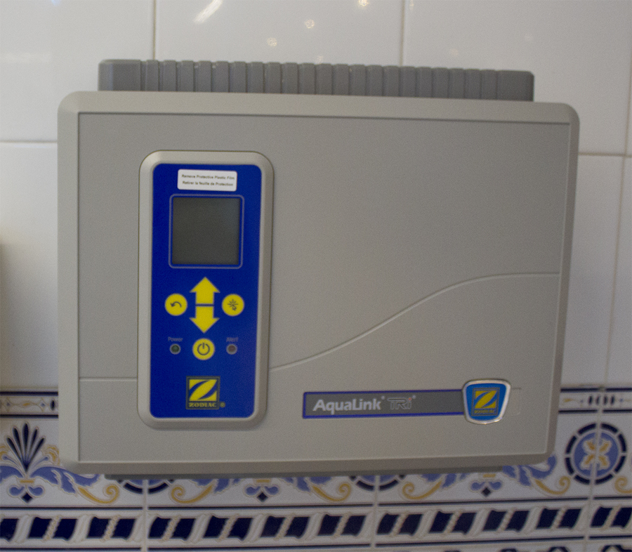 Aqualink controla todos los parámetros de la piscina desde tu ...