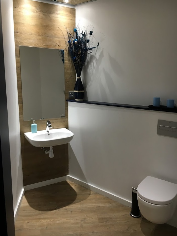 Foto: Cisterna Empotrar Roca de GRUPO RECONSTRUYE SACYF S.L. #1195430 ...