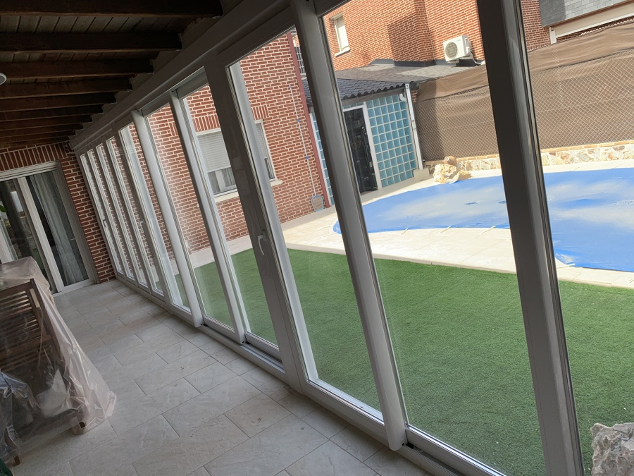 Foto: Cierramiento de Reformas y Construcciones Radu #2908278 - Habitissimo