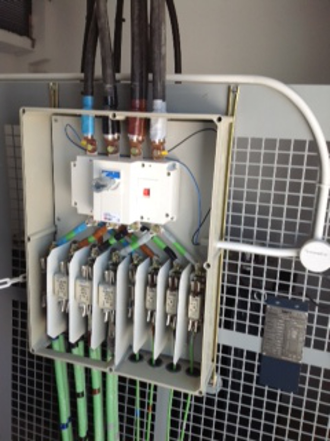 Foto: Cuadro de Baja Ct. de Forner Servicios Electricos #545317 ...