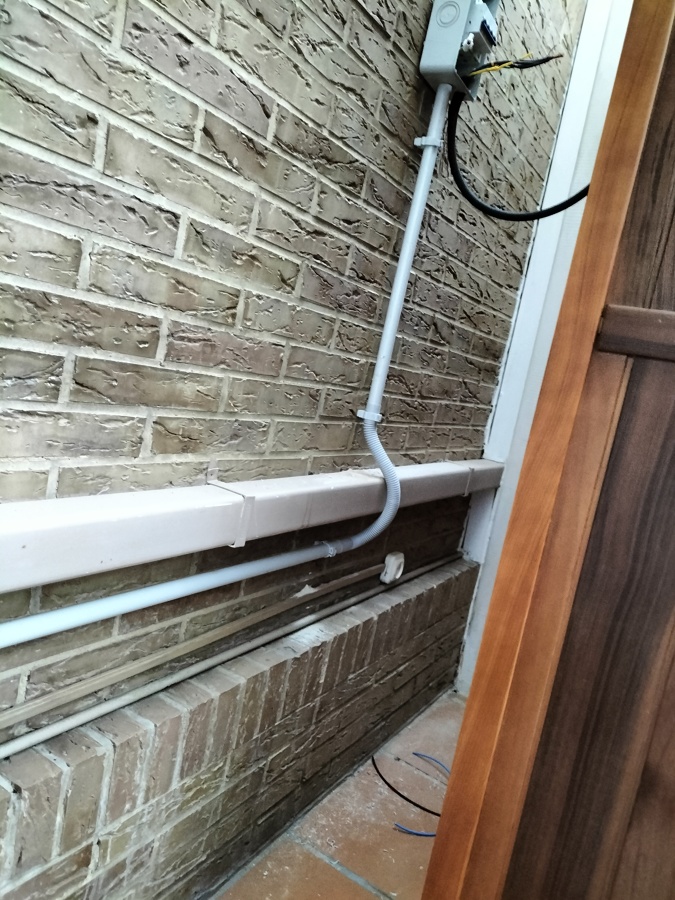 Foto: Detalle de la Prolijidad en la Instalación y Conexión del Sauna ...