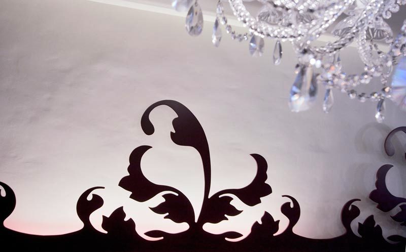 Foto: Banco Corrido con Madera Lacada y Tapizado Capitoné. de 314BCN ...