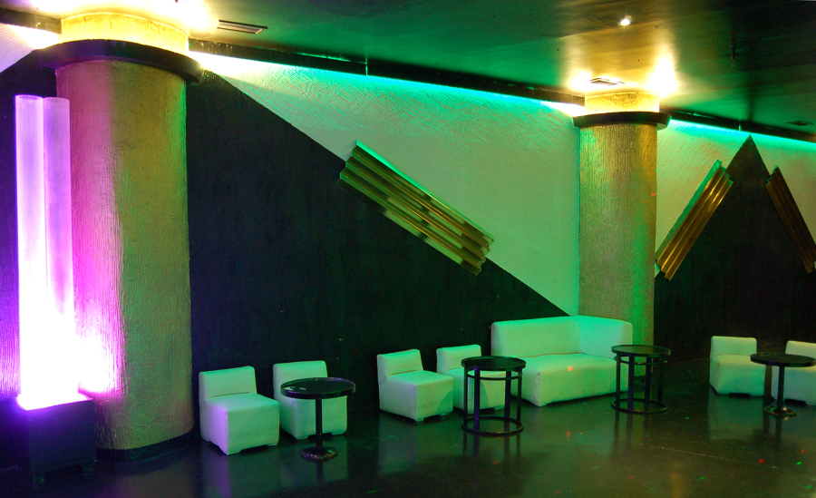 Foto: Discoteca Ozona de Francisco Silván Arquitectura de Interior ...