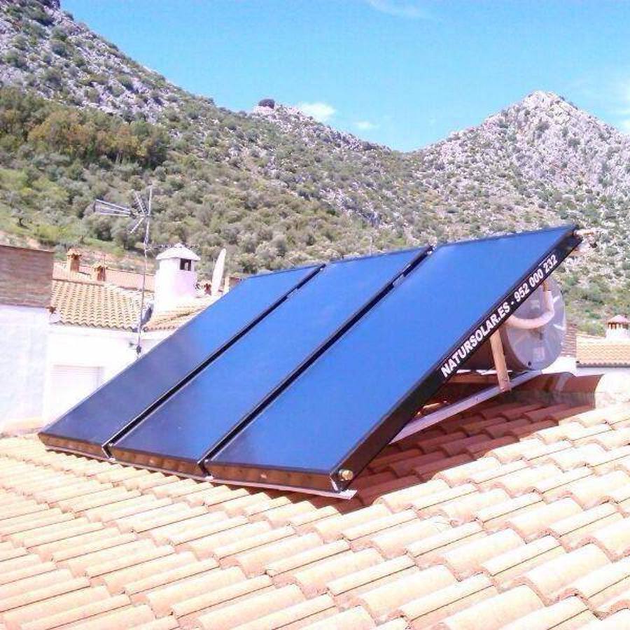 Oferta Equipo Termosolar 3 Placas (6/9personas) | Ideas Placas Solares