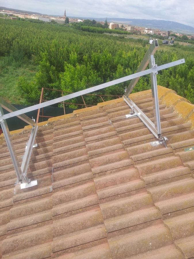Foto: Estructura FV Montada en Agosto 2015 de Nalfer Electricidad ...