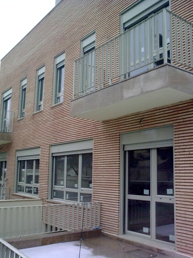 Foto: Fachada de Servicios Integrales Hermanos Alamillo #745228 ...