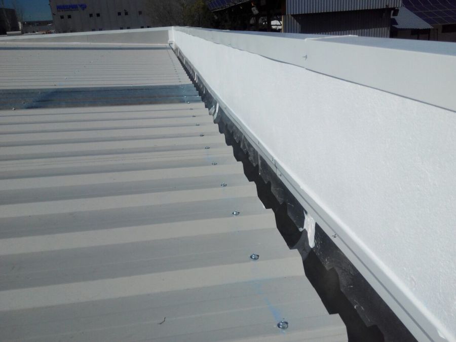 Foto: Colocacion de Perfil Omega de Tejados Syncron #2205287 - Habitissimo