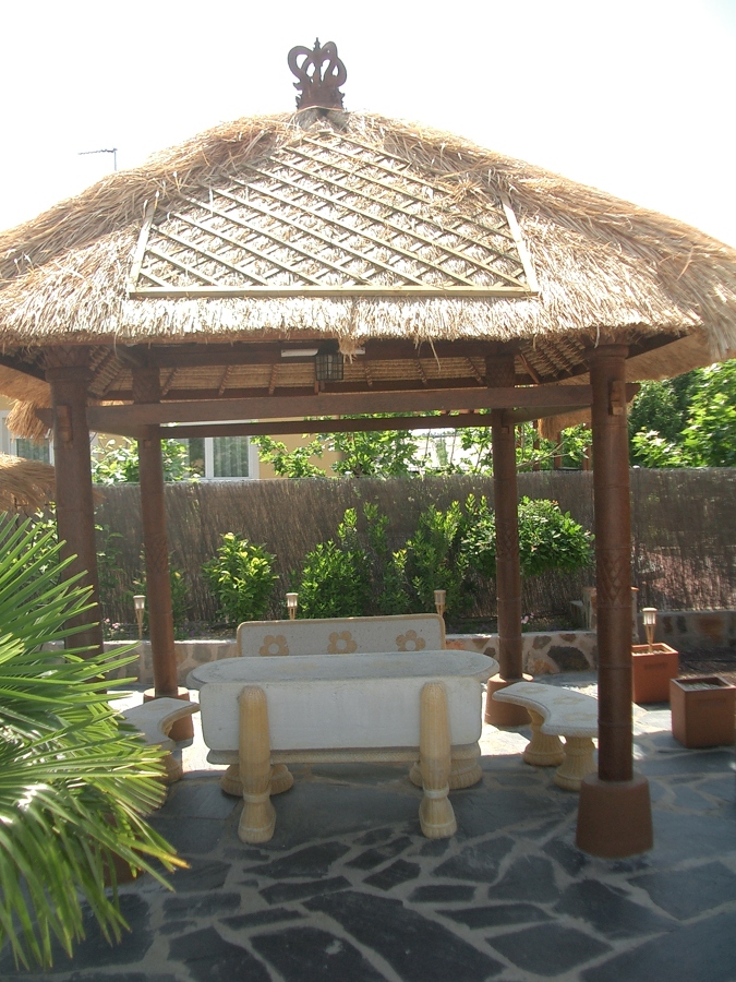 Foto: Instalacion del Gacebo Balines de DecoraciónZen #971956 - Habitissimo