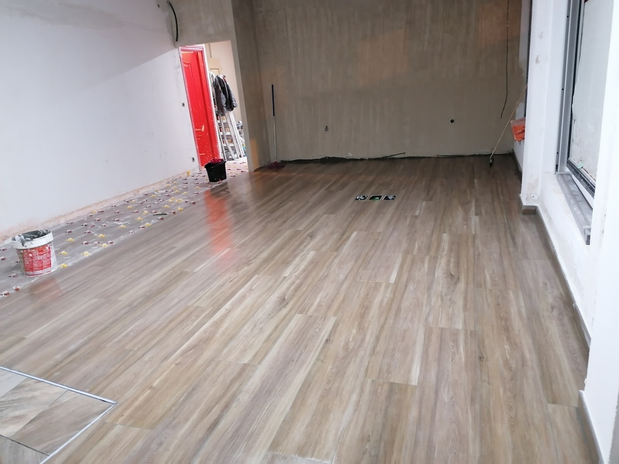 Foto: Solado de Superficie con Baldosas de 1,60x030 de Ramex #3137517 ...