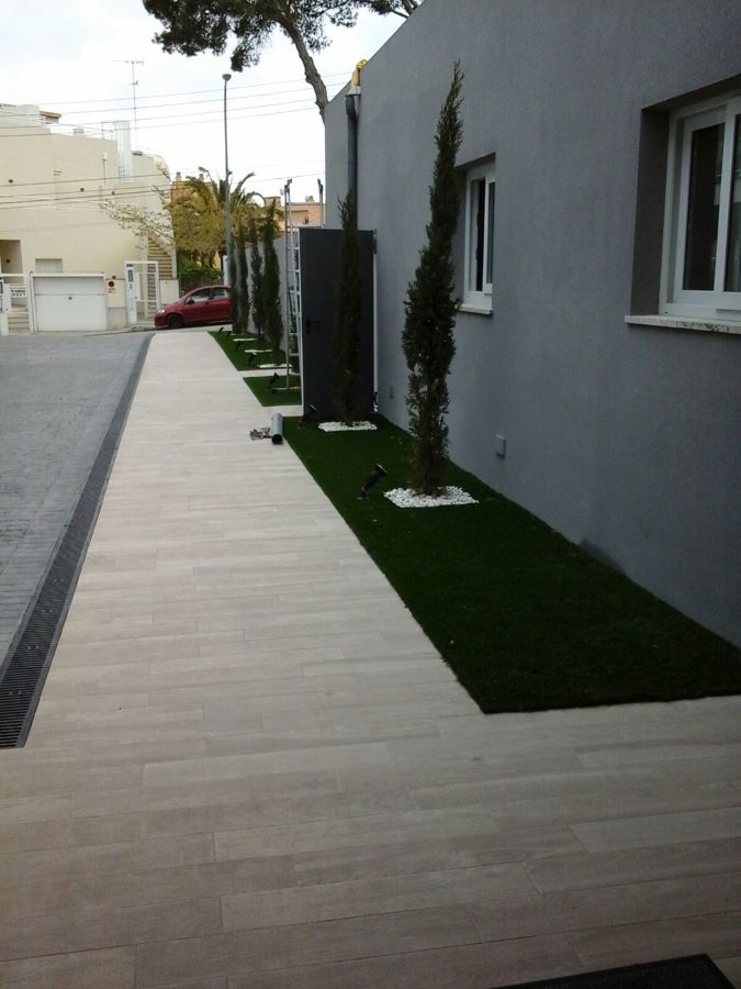 Foto: Pasillo Peatonal de Estudios Y Proyectos Integrales Otrebor Slu ...