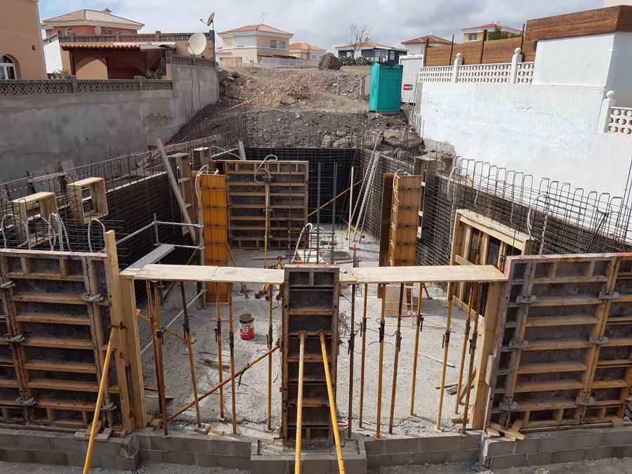 Foto: Preparación para Posterior Relleno de Hormigón para Sótano de S&P ...