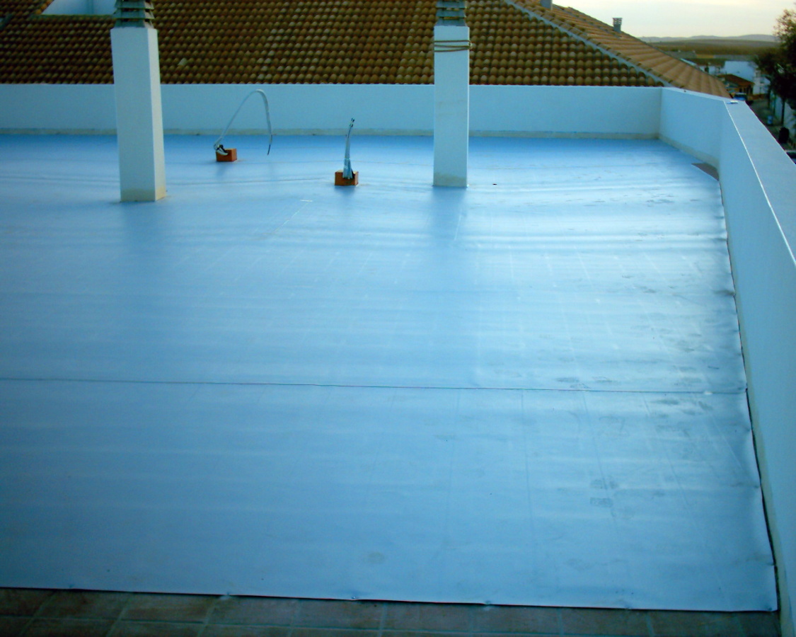 Foto: Cubierta Transitable con Plot Regulable y Aislamiento de Coverval ...