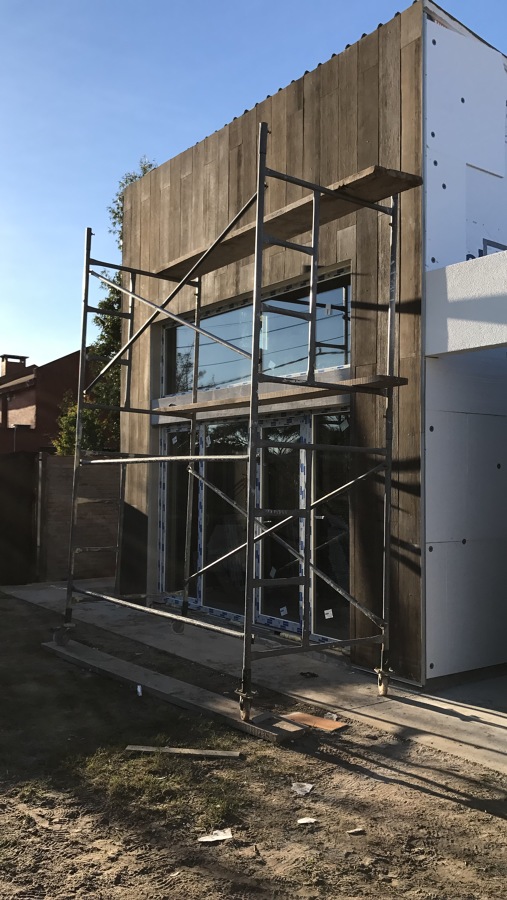 Foto: Estructura Rigidizada con Placas de Fenolico de Steel Framing ...