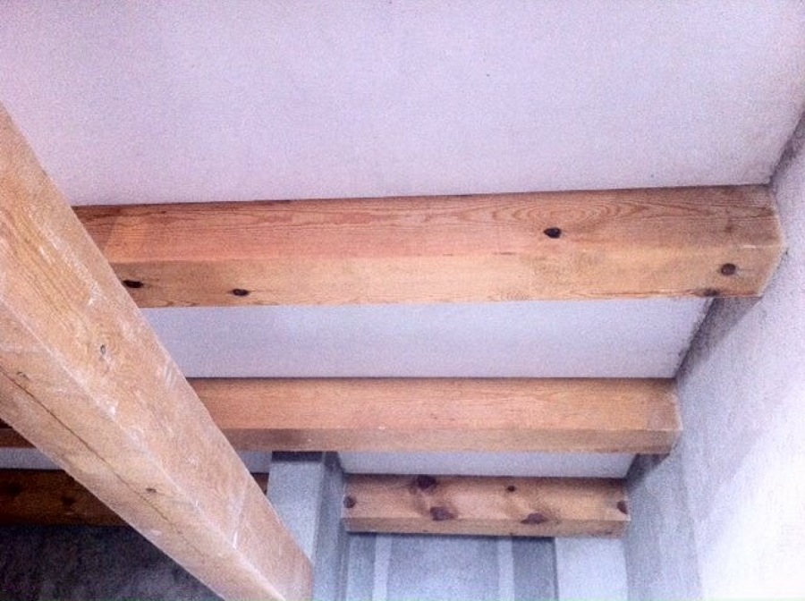 Foto: Techo Interior Enfoscado con Mortero y Enlucido Fino,vigas de ...