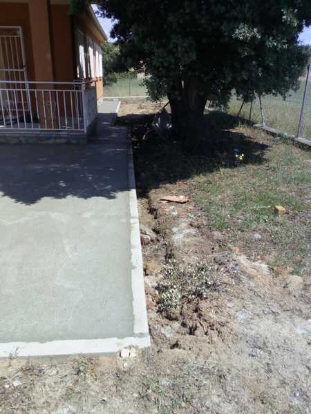 Foto: Acera Terminada de Madrileña y Abulense de Construcciones SL ...