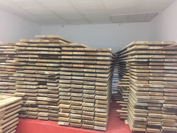 Foto: Apilamiento de Material de Navacon Soluciones Constructivas ...