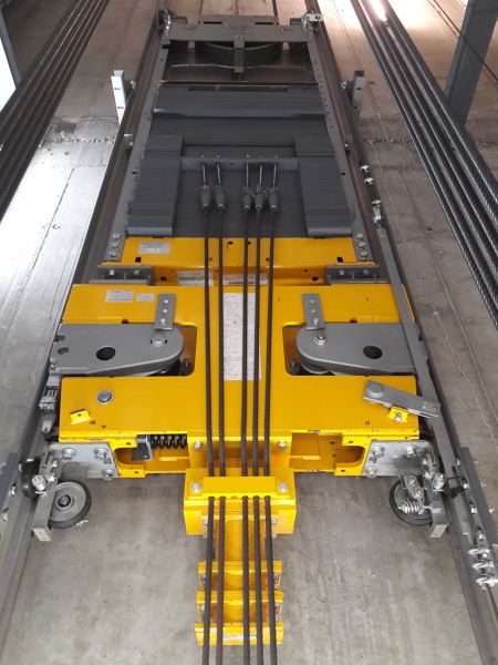 Foto: Contrapeso de Nube Ascensores #1543080 - Habitissimo