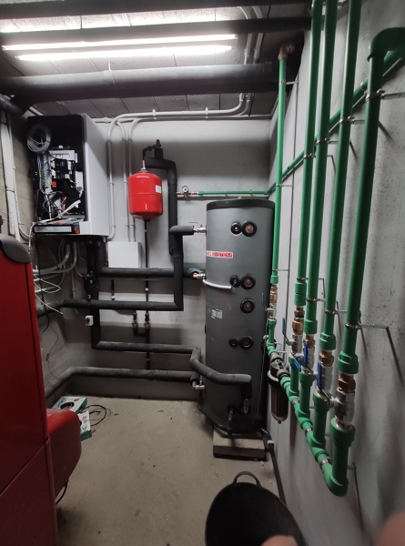 Foto: Cuarto de Calderas de Joyma Sl #2999836 - Habitissimo