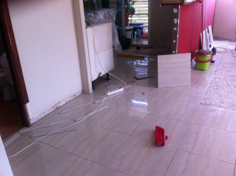 Foto: Embaldosado de un Piso 45m de Mallorca Service #302248 - Habitissimo