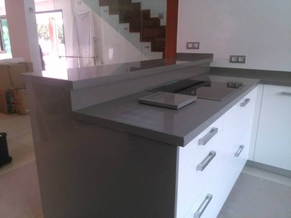 Foto: Encimera Gris Expo de Kichen Design Tenerife #1073137 - Habitissimo