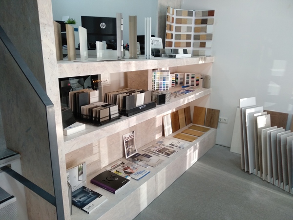 Foto: Exposición de Grupo ASR #2092347 - Habitissimo