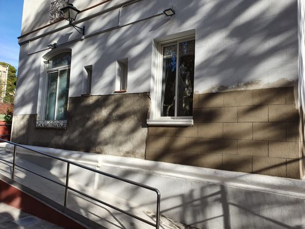 Foto: Fachada antes de Miranda Ventures, Sl #3082518 - Habitissimo