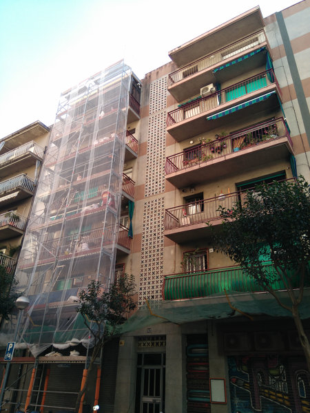 Foto: Fachada con Andamio 3 de Top Verticals #1767529 - Habitissimo